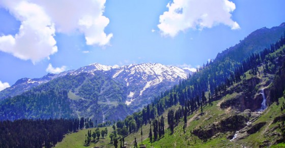 Betaab Valley - Pahalgam | Betaab Valley Photos, Sightseeing -NativePlanet