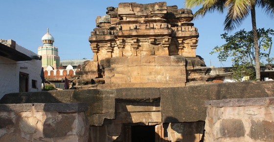 Banashankari Temple - Badami | Banashankari Temple Photos, Sightseeing ...