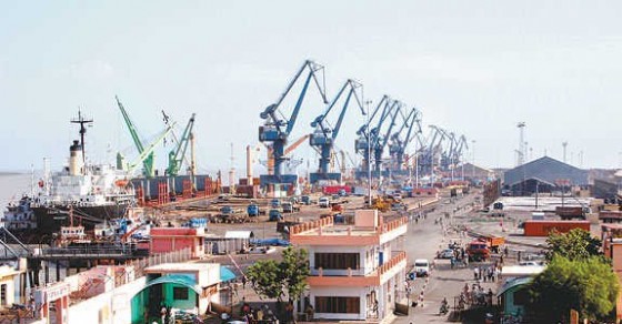 Kandla Port - Gandhidham | Kandla Port Photos, Sightseeing -NativePlanet