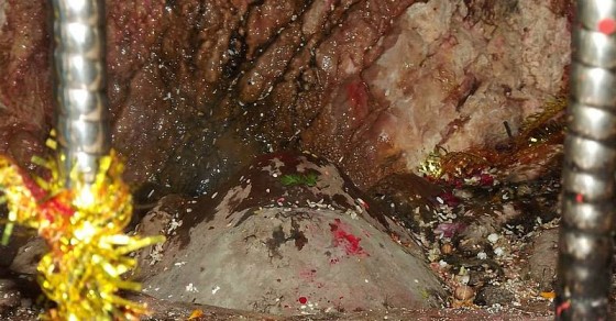 Divya Shila - Yamunotri | Divya Shila Photos, Sightseeing -NativePlanet