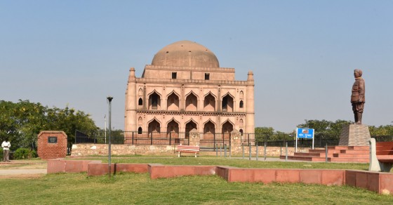 Chor Gumbad - Narnaul | Chor Gumbad Photos, Sightseeing -NativePlanet