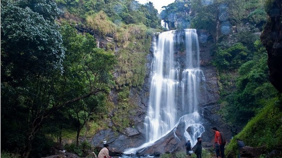 Hebbe Falls - Kemmannugundi | Hebbe Falls Photos, Sightseeing -NativePlanet