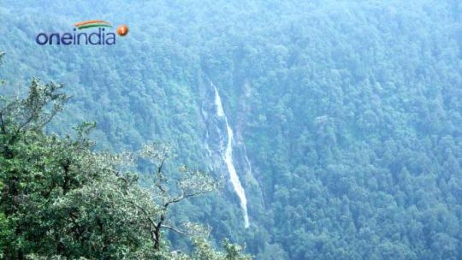 Barkana Falls - Agumbe | Barkana Falls Photos, Sightseeing -NativePlanet