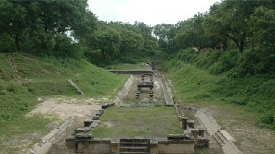 Sahasralinga Talav - Patan | Sahasralinga Talav Photos, Sightseeing ...