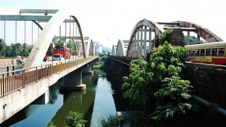 Marthanda Varma Bridge - Aluva | Marthanda Varma Bridge Photos ...