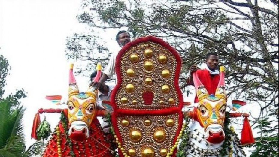Pandalam Mahadeva Temple - Adoor | Pandalam Mahadeva Temple Photos ...