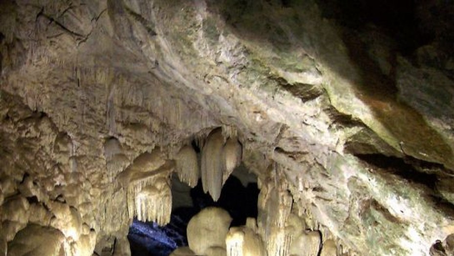 Borra Caves - Araku Valley | Borra Caves Photos, Sightseeing -NativePlanet