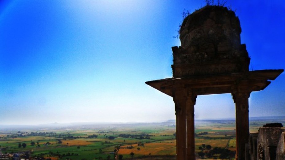 Raisen Fort - Raisen | Raisen Fort Photos, Sightseeing -NativePlanet