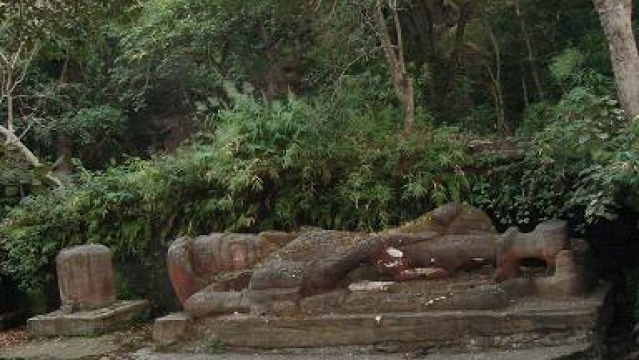 Shesh Shaiya - Bandhavgarh | Shesh Shaiya Photos, Sightseeing -NativePlanet