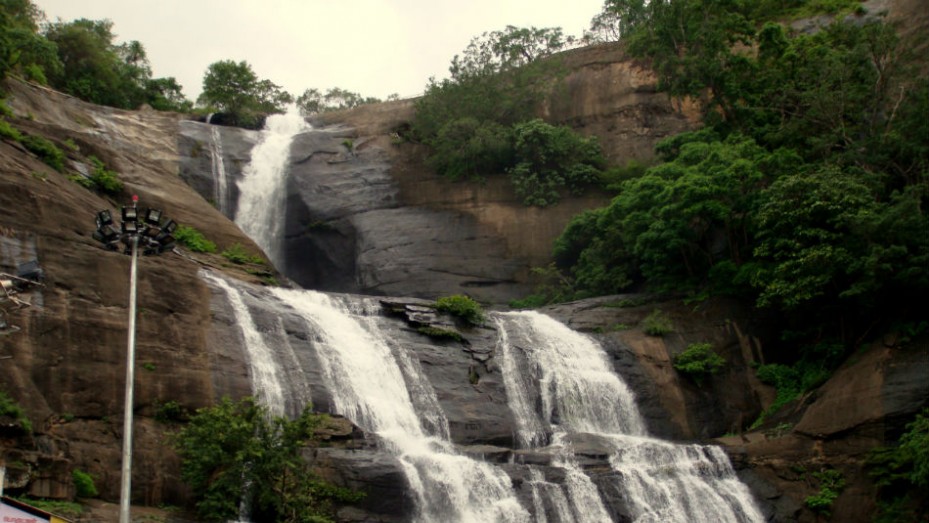 Courtallam Tourism, Travel Guide & Tourist Places in Courtallam ...