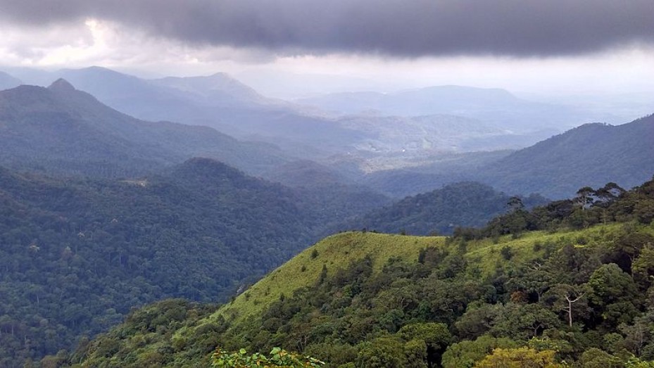 Ponmudi Photos, Pictures of Famous Tourist Places and Attractions ...