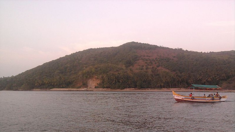 Devbagh Beach - Karwar | Devbagh Beach Photos, Sightseeing -NativePlanet