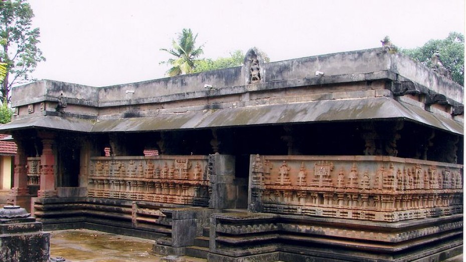 Rameshwara Temple - Nagarhole | Rameshwara Temple Photos, Sightseeing ...