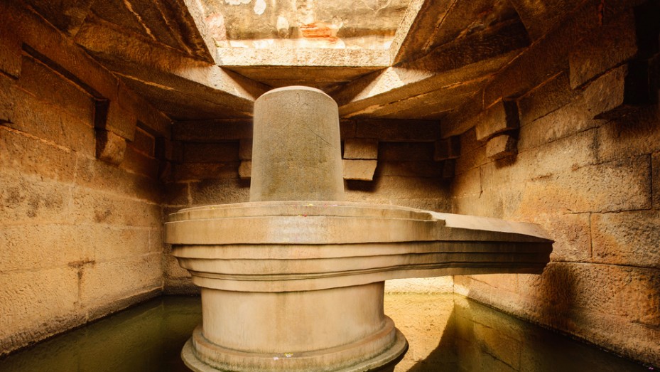 Badava Linga - Hampi | Badava Linga Photos, Sightseeing -NativePlanet