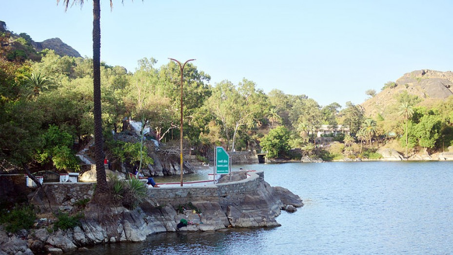 Trevor's Tank - Mount Abu | Trevor's Tank Photos, Sightseeing -NativePlanet