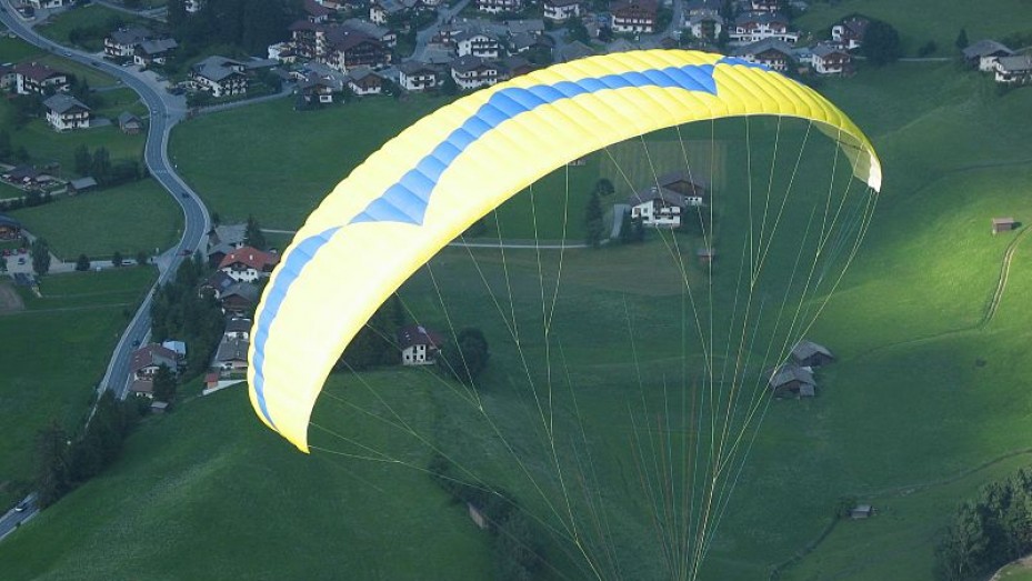 Paragliding - Mussoorie | Paragliding Photos, Sightseeing -NativePlanet