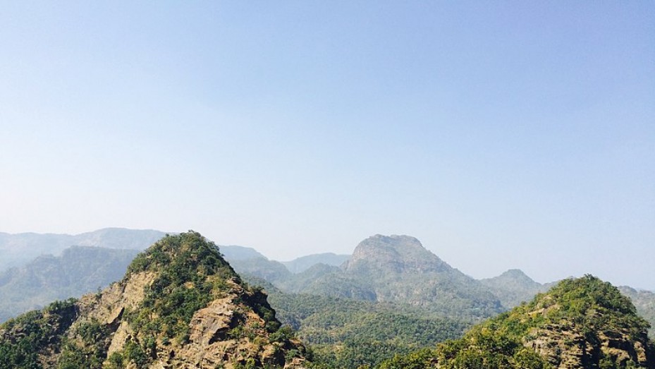 Chauragarh Peak - Pachmarhi | Chauragarh Peak Photos, Sightseeing ...