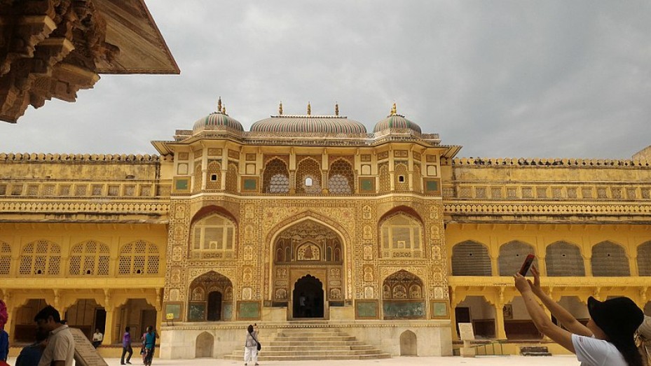 Sheesh Mahal - Jaipur | Sheesh Mahal Photos, Sightseeing -NativePlanet