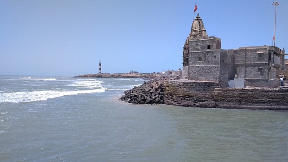 Gopnath Mahadev Temple - Dwarka | Gopnath Mahadev Temple Photos ...