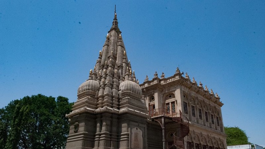 Shinde's Chhatri - Pune | Shinde's Chhatri Photos, Sightseeing ...