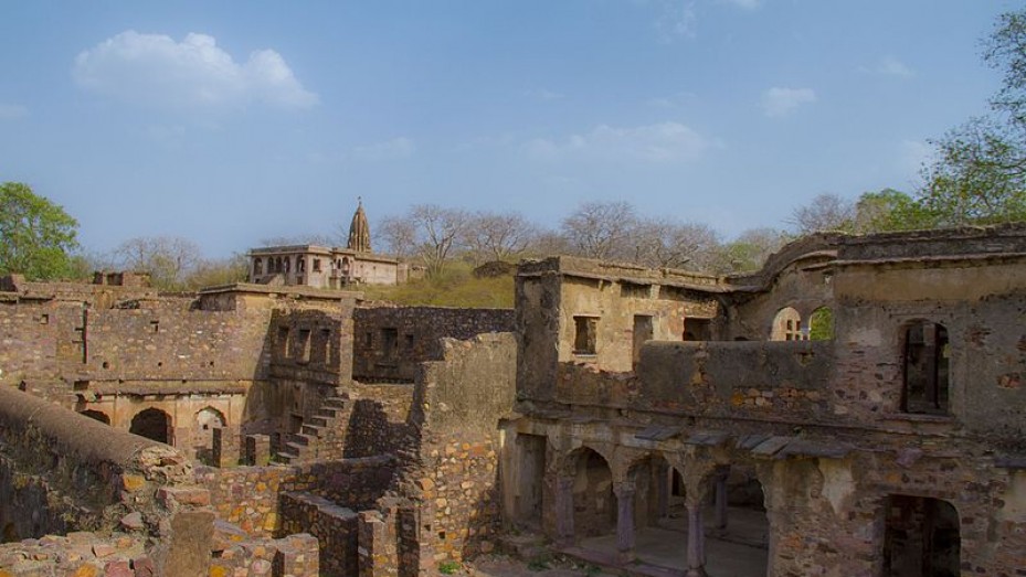 Badal Mahal - Ranthambore | Badal Mahal Photos, Sightseeing -NativePlanet