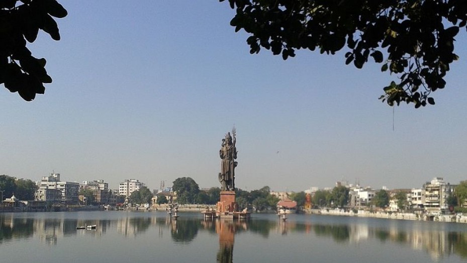 Sursagar Talav - Vadodara | Sursagar Talav Photos, Sightseeing ...