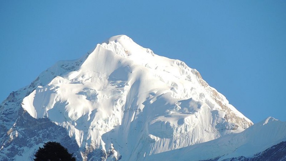 Mount Pandim - Kanchenjunga | Mount Pandim Photos, Sightseeing ...
