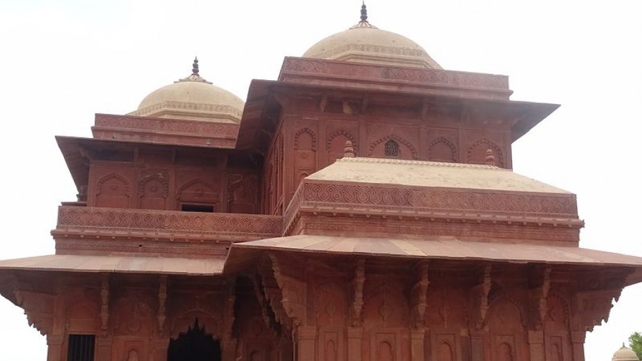 Birbal Palace - Fatehpur Sikri | Birbal Palace Photos, Sightseeing ...
