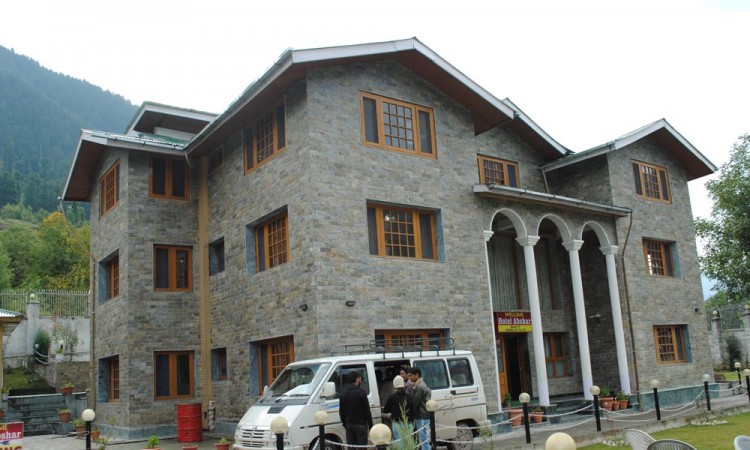 Hotel Abshar Pahalgam | Hotel Abshar | Pahalgam Hotels & Resorts ...