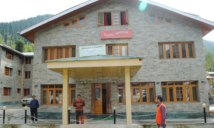 Hotel Abshar Pahalgam | Hotel Abshar | Pahalgam Hotels & Resorts ...